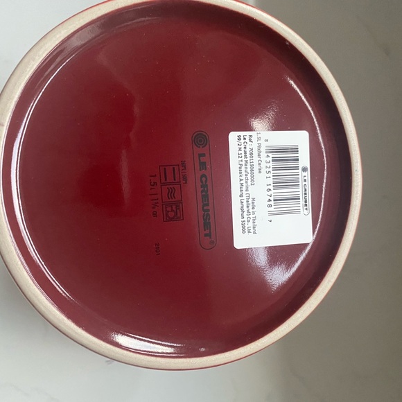 Le Creuset | Dining | New Le Creuset Stone Glazed Pitchercerise Red | Poshmark